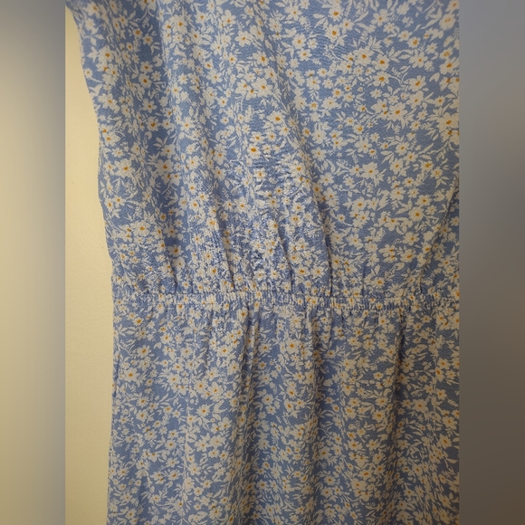 Monteau Los Angeles Dresses Blue Dress With White Daisies Poshmark